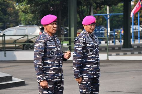 PRAJURIT PASMAR 1 IKUTI ENTRY BRIEFING DANKORMAR KEPADA PRAJURIT