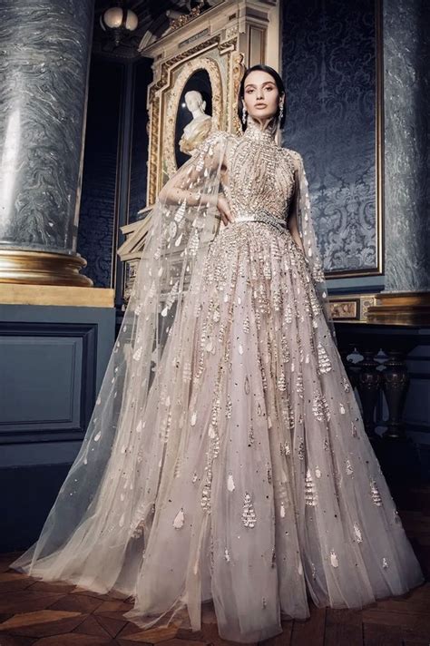 Pin By Joanie Leverett On Bridal Wedding Romance Bridal Dress Fashion