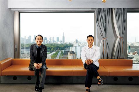 写真 1ページ目家好き芸人・アンガールズ田中さんの連載が本に！建築家20人の自邸を突撃レポート Esseonline（エッセ オンライン）