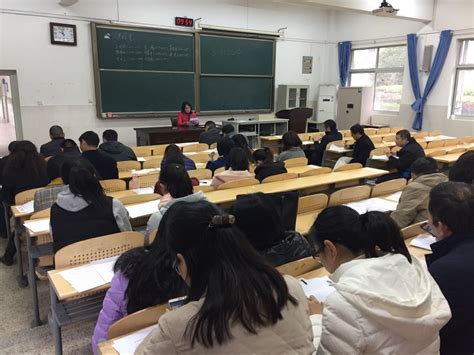 基础教学部全体教师会——抵制有偿家教 南京江宁高等职业技术学校