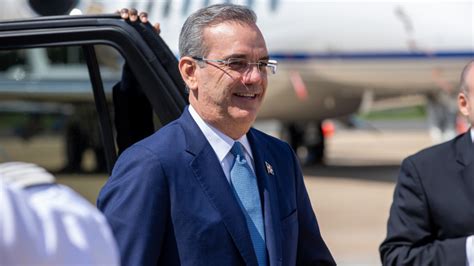Presidente Abinader Regresa Al País Tras Participar En Coronación Del