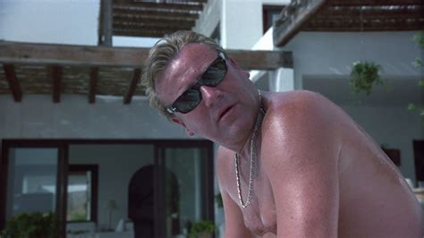 ‎sexy Beast 2000 Directed By Jonathan Glazer • Reviews Film Cast