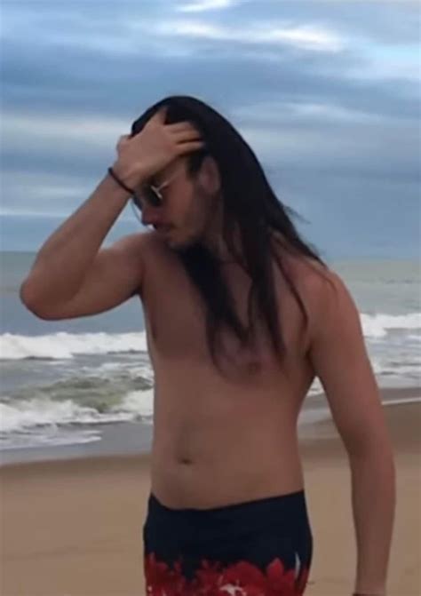 Pin By Lisa Gould Snyder On Dan Vasc Singer Dan Celebrities