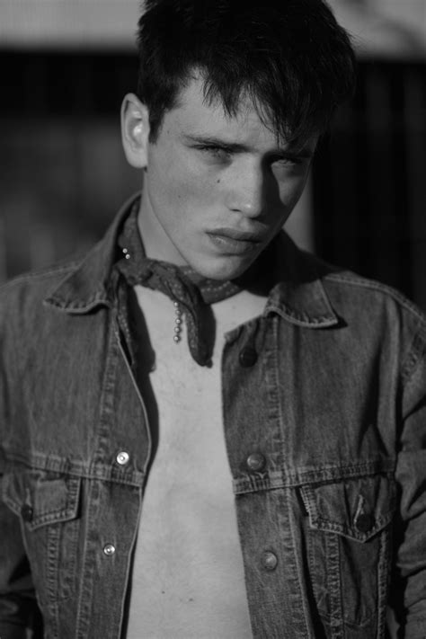 Facundo By Pablo Pamucio Vanity Teen 虚荣青年 Lifestyle And New Faces Magazine