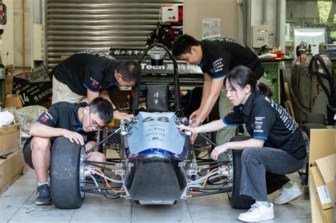 清大打造全台第一輛無人駕駛電動賽車 8月征戰歐洲 Yahoo奇摩汽車機車