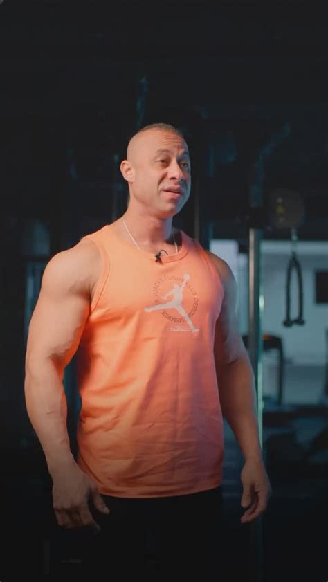 Haitham Salama ‎ركز بقي ياباشا وخليك فنان🥰 بعض اخطاء التمارين 👌