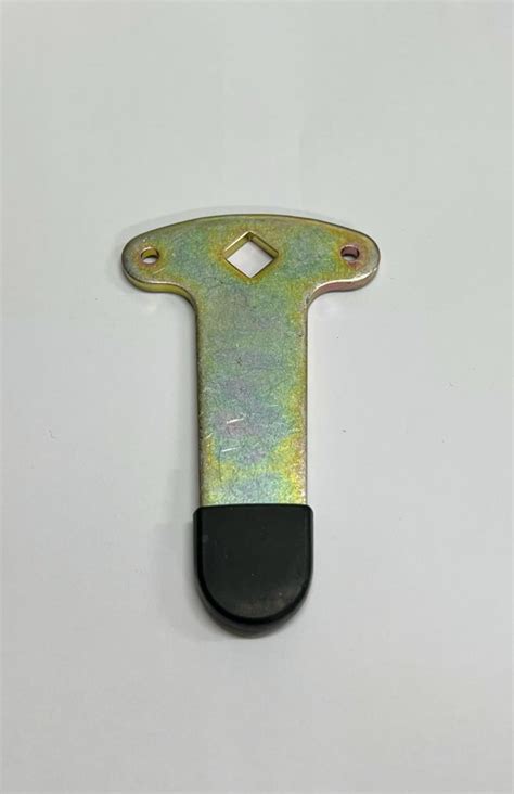 T 101 P 鐵片 聯榮牌 LIEN RONG