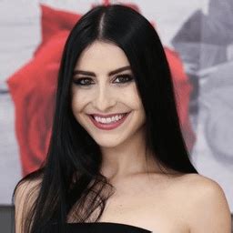 Kaitlyn Katsaros Snorting And Drinking Piss R Kaitlyn Katsaros