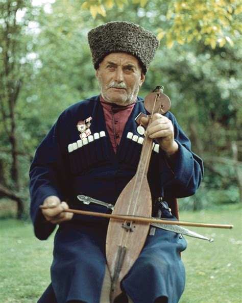 АБХАЗЫ • Большая российская энциклопедия - электронная версия