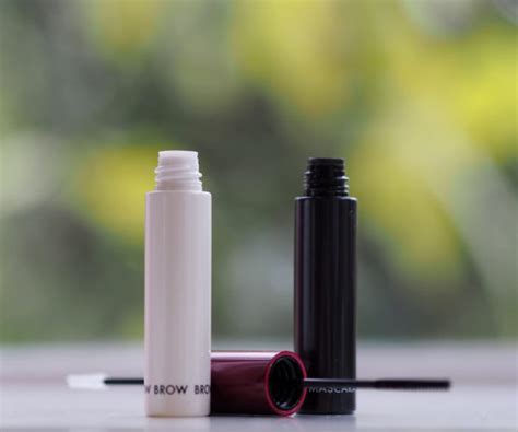 Ruby Hammer Mascara Forehead Duo Insidewales