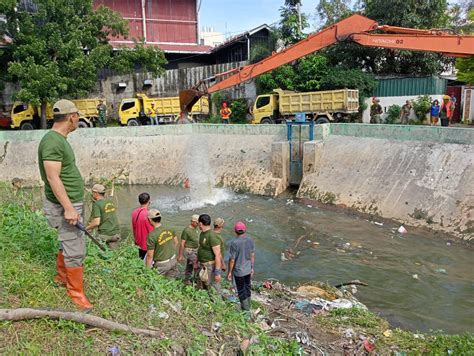 Karya Bhakti Skala Besar Kodim 0201 Medan Bersama Pemko Medan