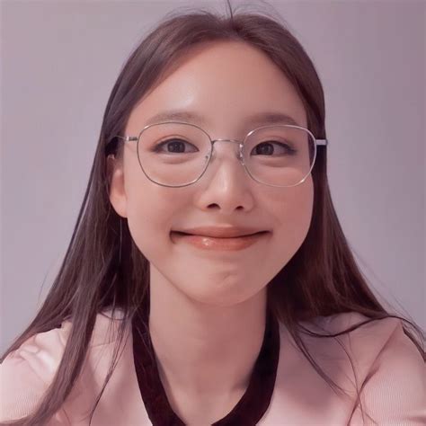 Ghim của Hyeonssi trên Twice
