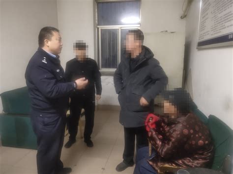 八旬老人乘车迷路 安阳民警暖心护返 大河新闻