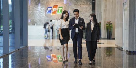 The Role Of Erp Systems In The Digital Transformation Strategy Of Enterprises Fpt Digital