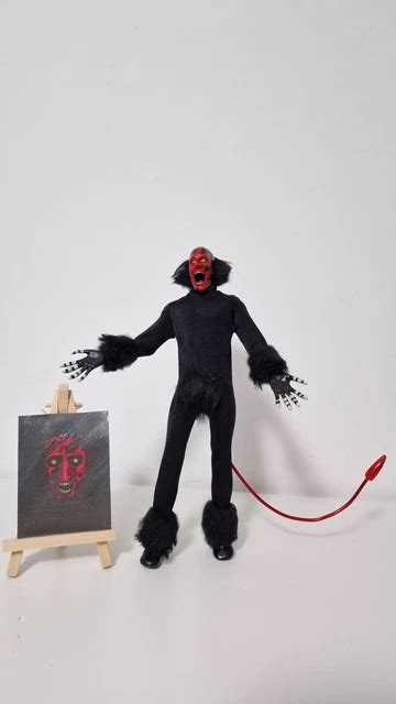 Insidious Lipstick Demon Face Horror Figure 16 Scale £8900 Picclick Uk