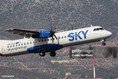 Atr 72 Turboprop Photos And Premium High Res Pictures Getty Images