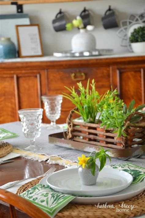 Rectangle Table Centerpieces Decoration Ideas 33 Standout Dining Table