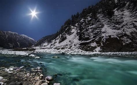 MYSTERIOUS PLACES SAIF UL MALOOK LAKE PAKISTAN