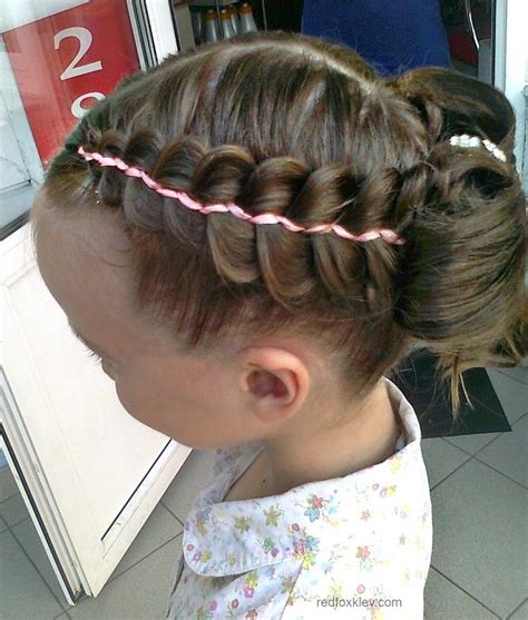 Бант из волос