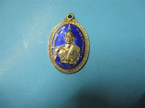 ครูบาอินถาปี29วัดพระพุทธสันติปารังกรศรีคนครมงคลกาไหล่ทองลงยา