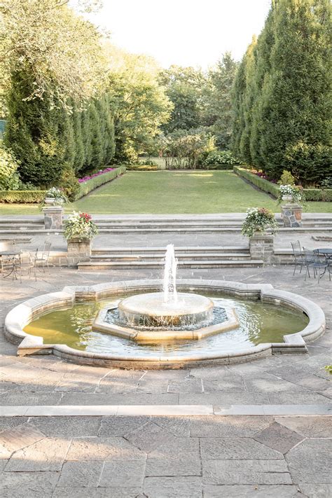 Graydon Hall Toronto Niagara And London Ontario Wedding Photographer Dylan And Sandra