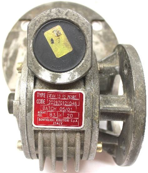 Bonfiglioli Riduttori Vf44 L2 F2 P63 B5 Gear Reducer