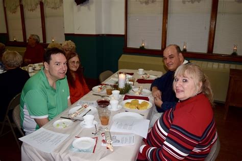 Pg 2 Dickens 2016 Trinity Episcopal Church