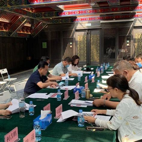 区人大城建环保委听取我区关于央产老旧小区改造工作情况汇报区住西城区路径