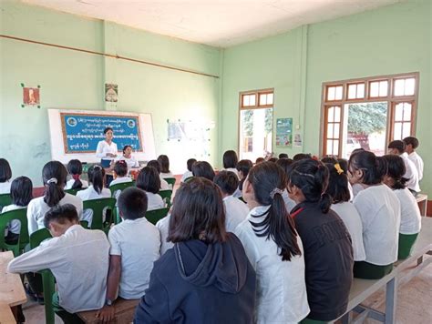 လဲချားမြို့နယ် အ ခြေခံပညာမူလွန် ဟိုရင် ကျောင်းတွင် လူငယ်ရေးရာ အသိပညာပေး ဟောပြောပွဲ ကျင်းပ