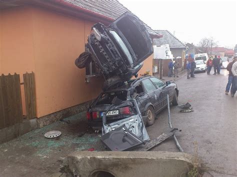 AȘA ACCIDENT RUTIER NU AŢI VĂZUT NICIODATĂ Info CS