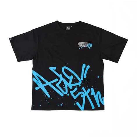 Ado 5th Anniversary Pop Up Store