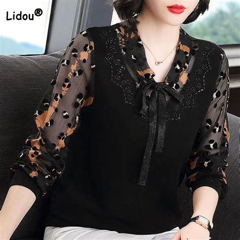 Elegant Fashion Diamonds Spliced V Neck Lace Up Tops Womens Clothing