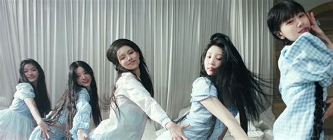 Song Review Illit Make Their Debut With Magnetic