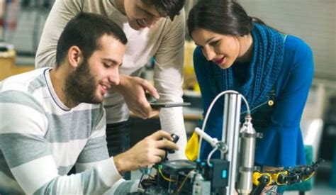 Robotics Engineering Salary In India Scope Salary 2022