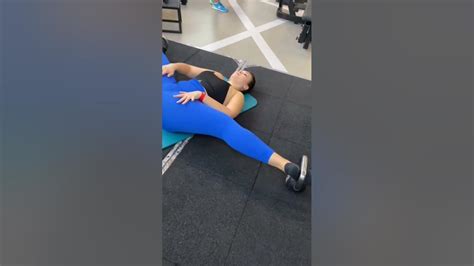 زن ورزشکار اندامی اندام مثبتدرمثبت طلاق دختر پسرانه دختران