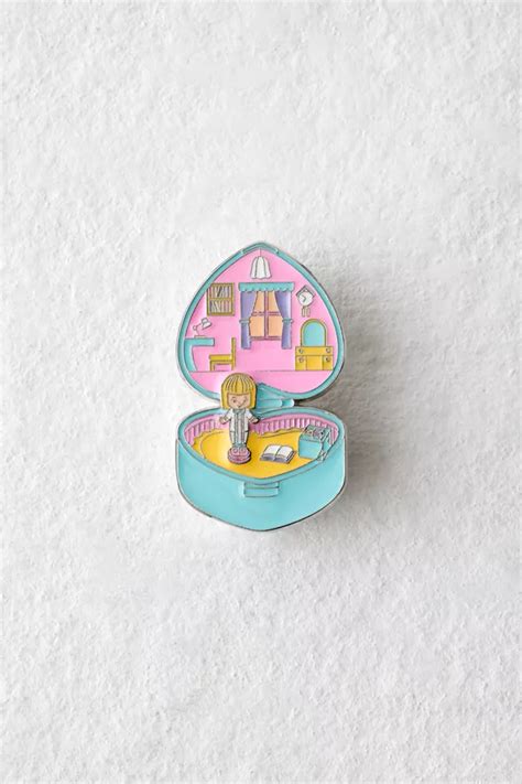 Polly Pocket Heart Shaped Compact Enamel Pin Urban Outfitters