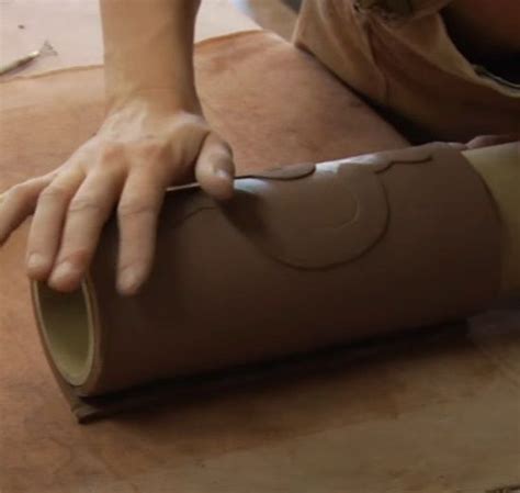 How To Form A Round Vase Round Vase Clay Pottery Clay Vase