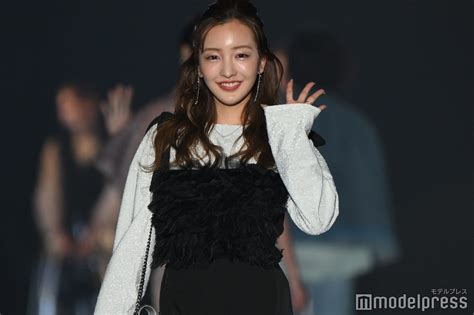 画像1125 板野友美、11年ぶり「ヤンマガ」グラビア出演への葛藤告白「いろいろな選択肢があって少しくらい欲張って生きてもいい」挑戦通し