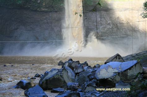 Wana Wisata Air Terjun Coban Baung Pasuruan Jawa Timur