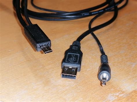Combined Charger And Trigger Cable For Sony Mirrorless Cameras Like