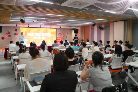 新闻发布上海市人力资源和社会保障局