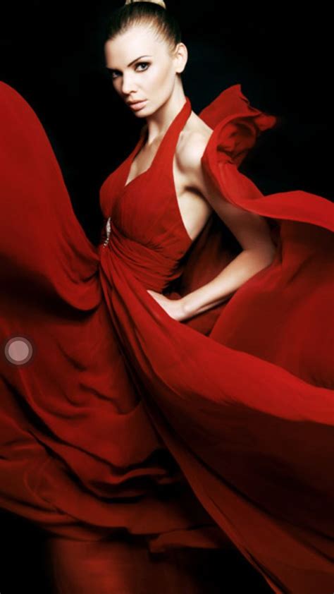 Pin by Aramatlm González on Moda en rojo Dress Lady in red Red