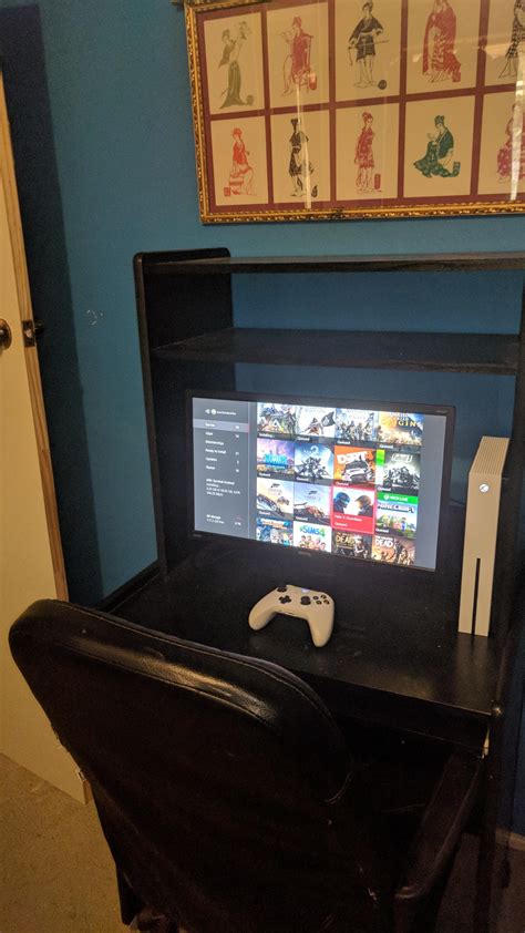 Put Together A Babe Setup For My Gf On Our One Year Anniversary She Wanted To Get Into Gaming