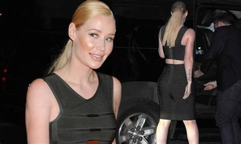 Iggy Azalea Shows Off Her Shapely Curves At Serena Premiere Daily