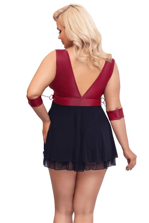 Babydoll Aus Wetlook Und Mesh Plus Size