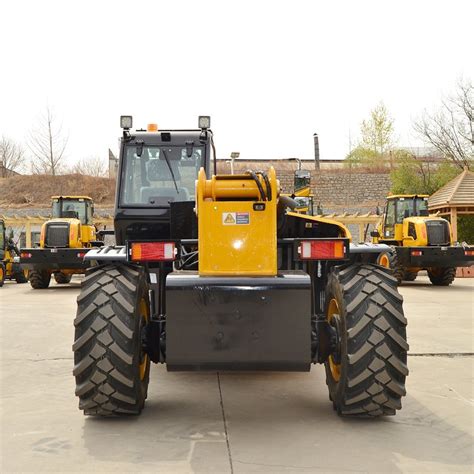 3 Ton 4 Four Wheel Heracles Rotating Telehandler Forklift Tr730 Agricultural Telehandler And