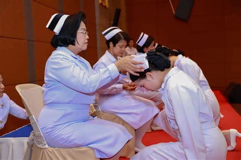 มอบหมวกประดู่ขาวพยาบาลทหารเรือ Topnews