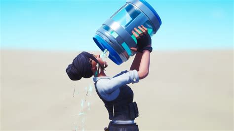 Fortnite New Healing Animations Chug Jug Med Kit Slurp Juice Youtube