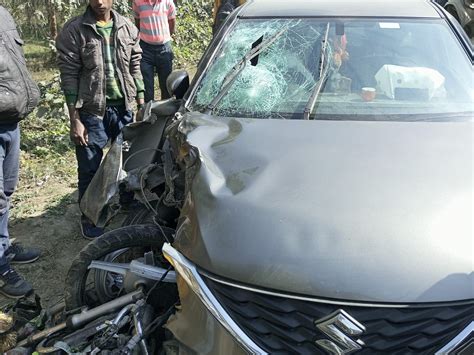 Car Collides With Bike Mother And Son Die कार ने बाइक में मारी टक्कर