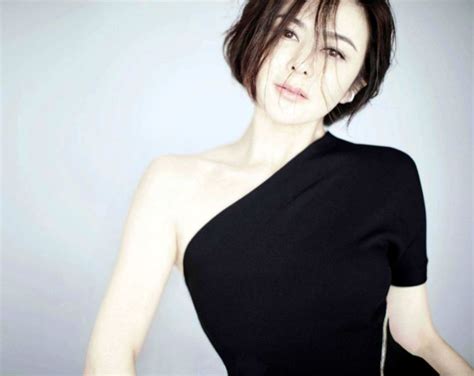 关之琳身价已上亿？四亿财产全部留给弟弟，盛世美颜却无子女继承
